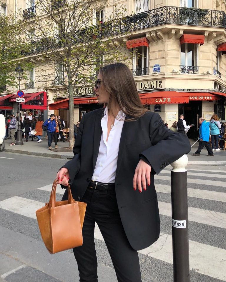 50 Chic French Fashion Influencers to Follow for French Style