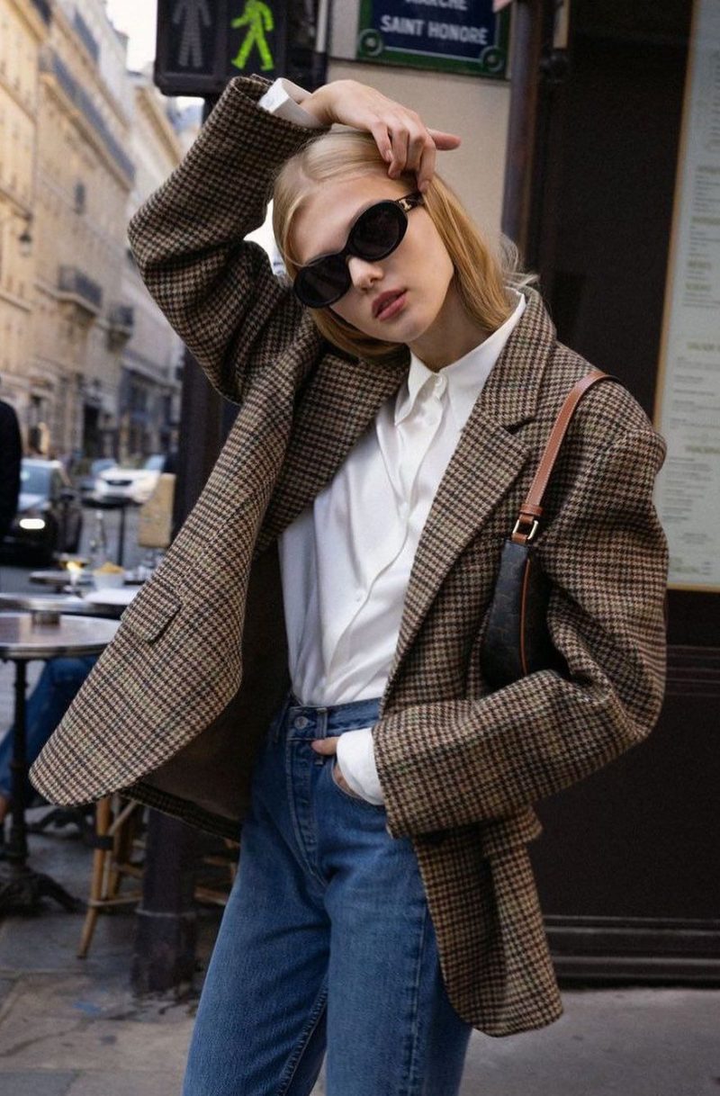 5 Ways to Wear Plaid Blazers Like a French Girl