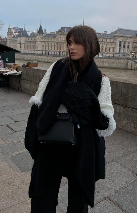 10 Chic French Winter Scarf Styles to Keep You Warm and Fashionable ...