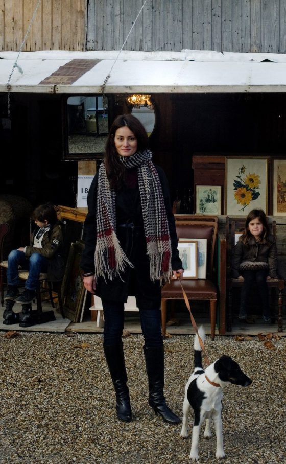 10 Chic French Winter Scarf Styles to Keep You Warm and Fashionable ...
