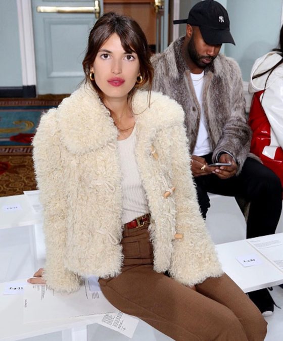 5 French Teddy Coat Outfit Ideas to Steal the Fashion Show in Paris